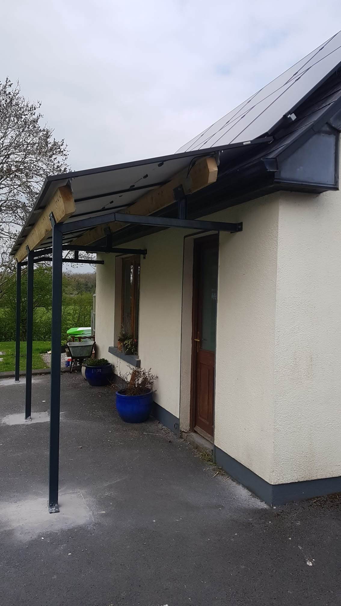 Single row solutions for limited roof-space – Solar Structures Ireland